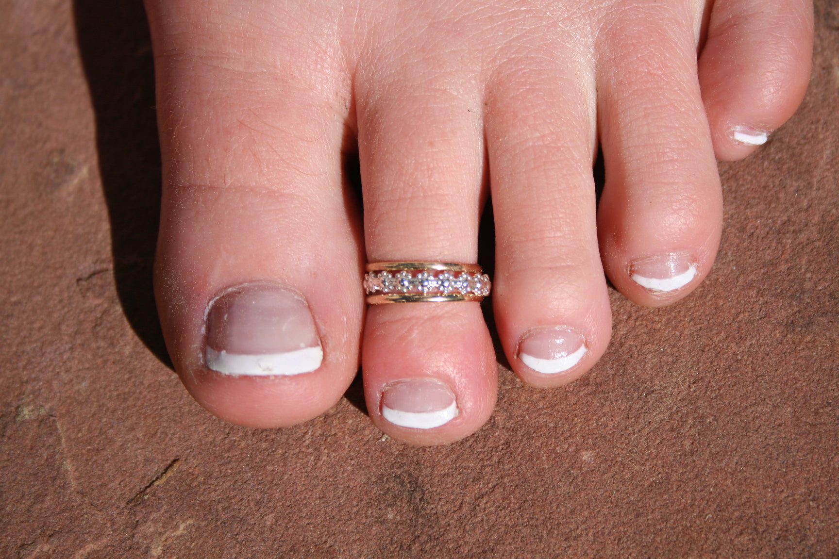 The "Perfectly Fitted" Toe Ring – www.ToeRings.com